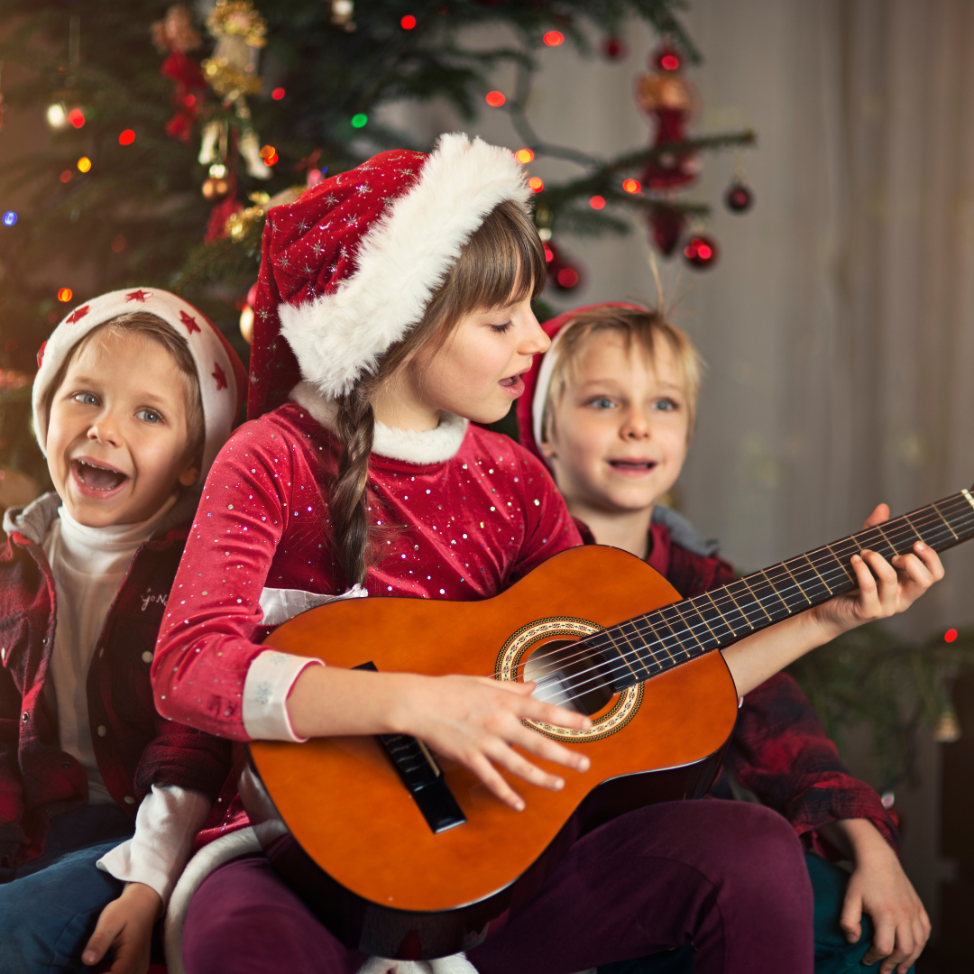 Caroling at the Mall | Salem Center